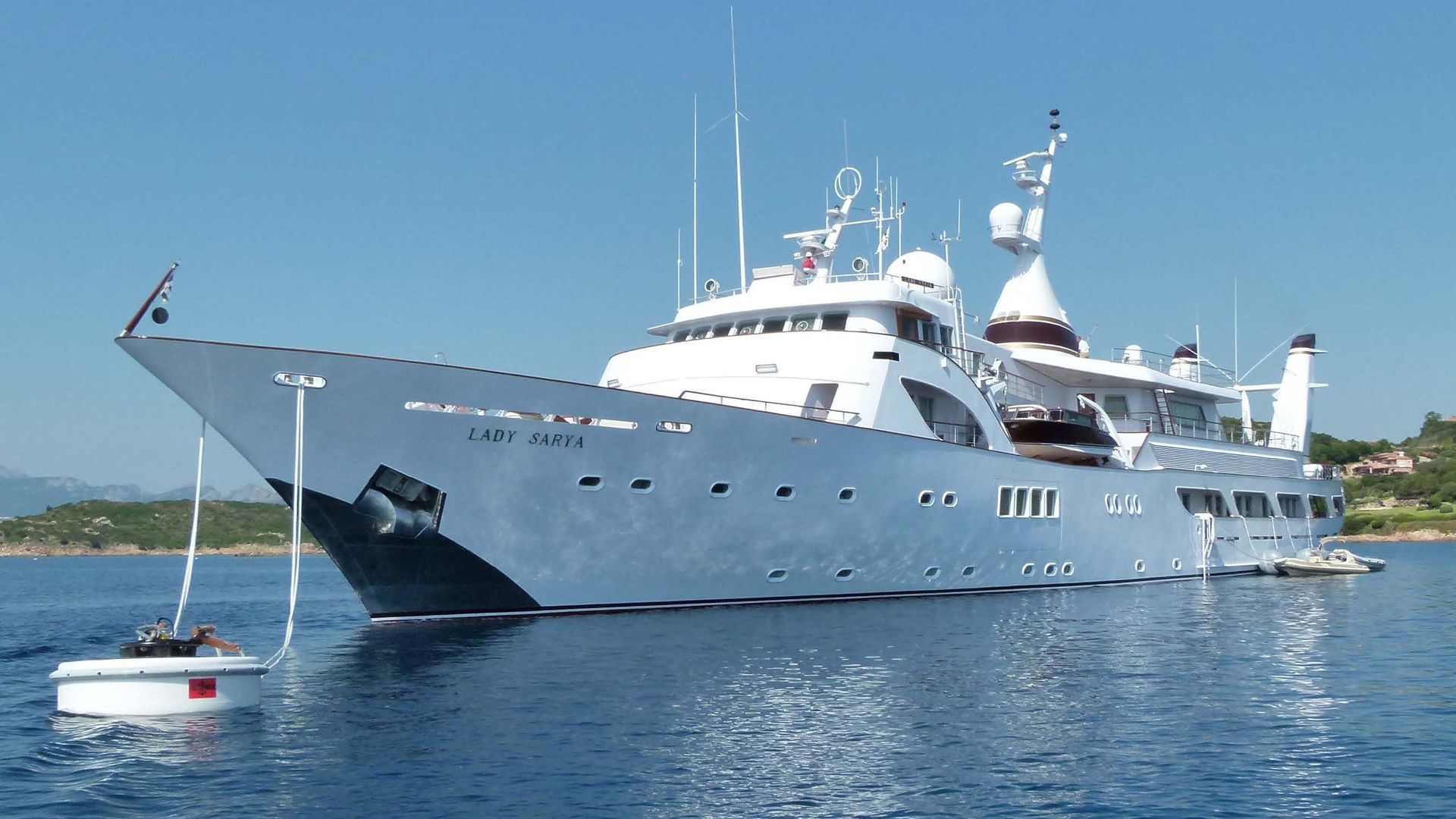 LADY SARYA yacht for sale (NCA, 76.32m, 1972)